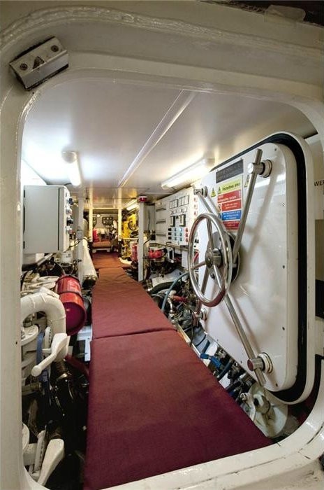 Yacht SHAMROCK V, Classic J Class | CHARTERWORLD Luxury Superyacht Charters